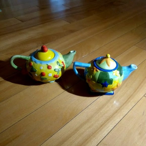 Oneida | Accents | Oneida Tea Pots Two Each Hand Painted | Poshmark